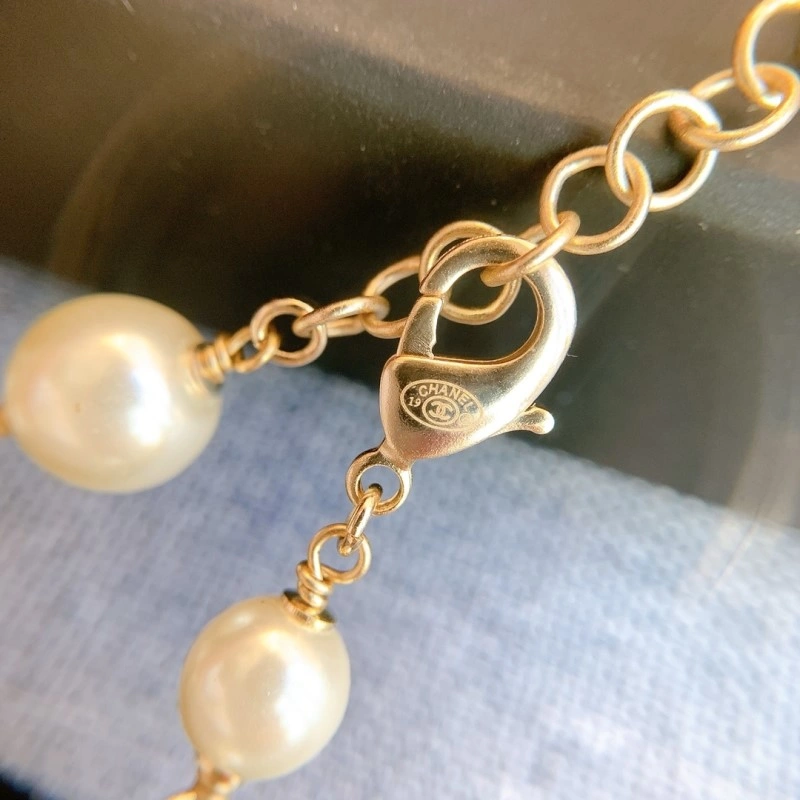Cut-rate Chanel Necklaces