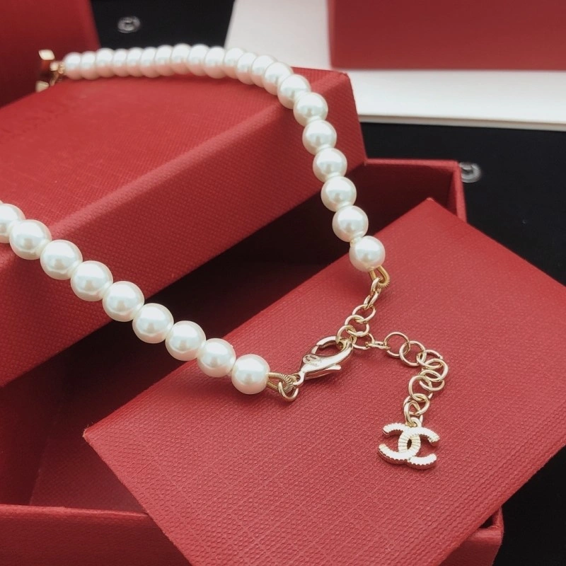 Cut-rate Chanel Necklaces