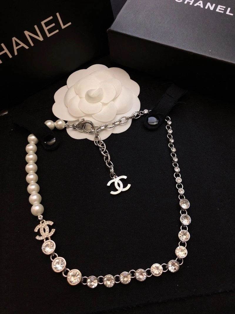 Brand-original Chanel Necklaces
