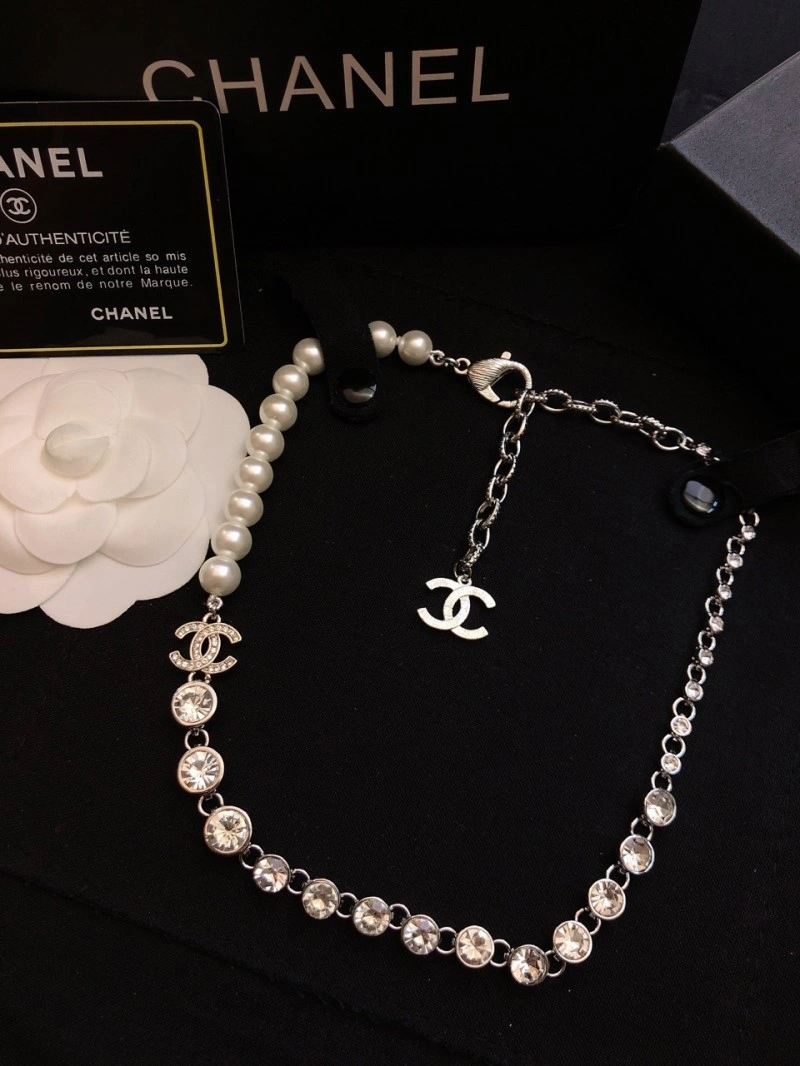 Brand-original Chanel Necklaces