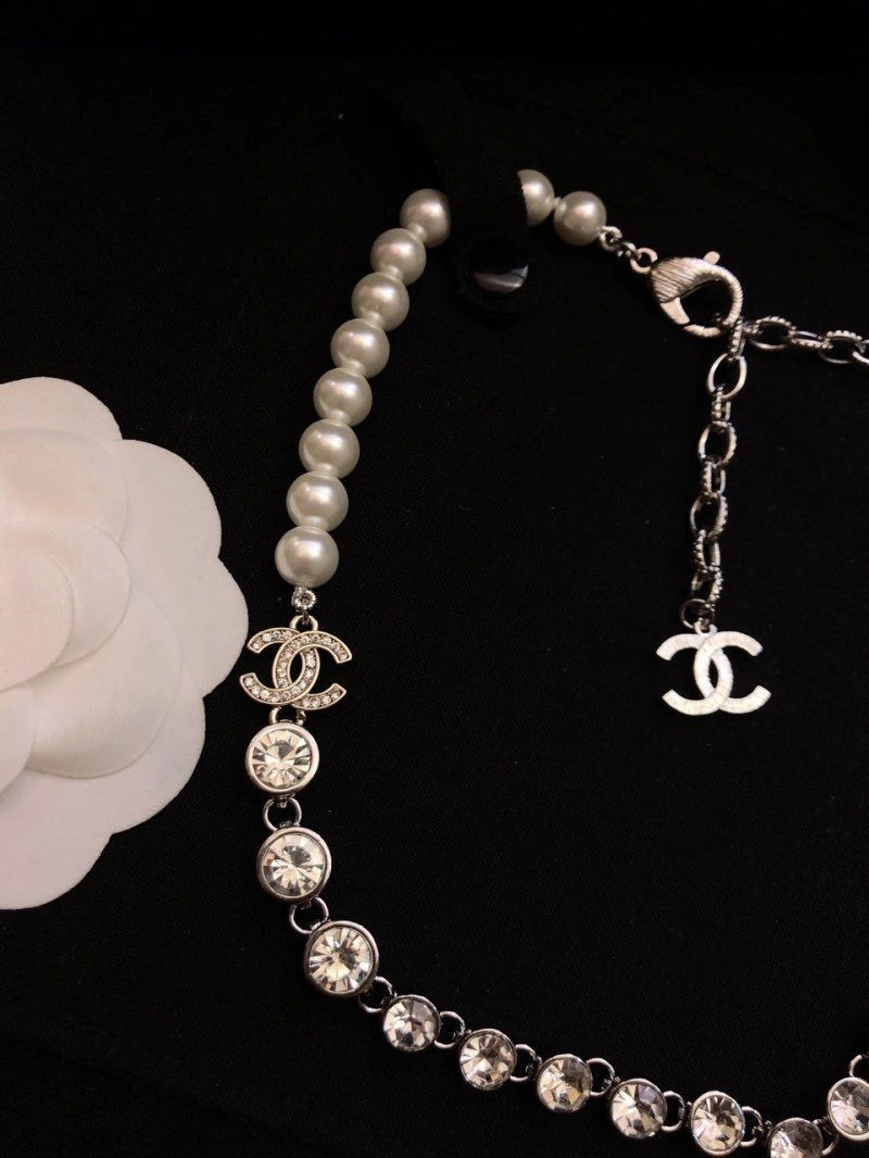 Brand-original Chanel Necklaces
