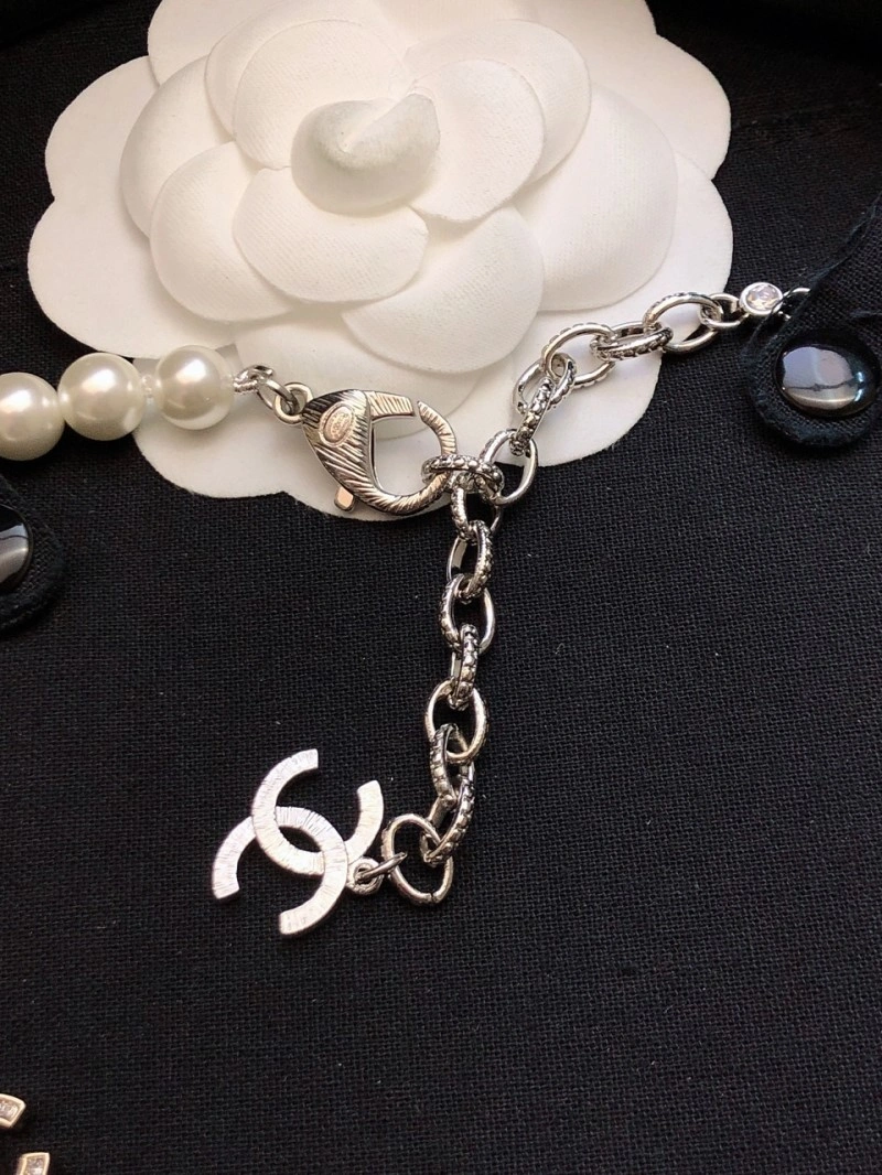 Brand-original Chanel Necklaces