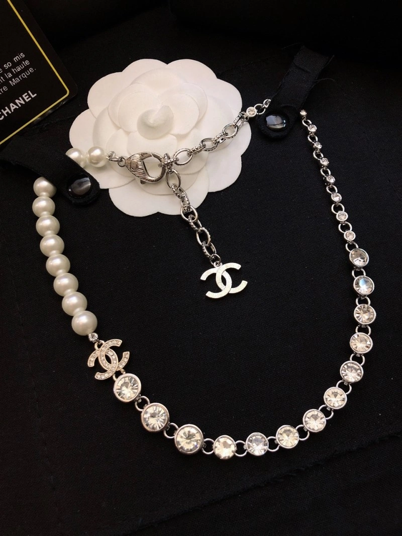 Brand-original Chanel Necklaces