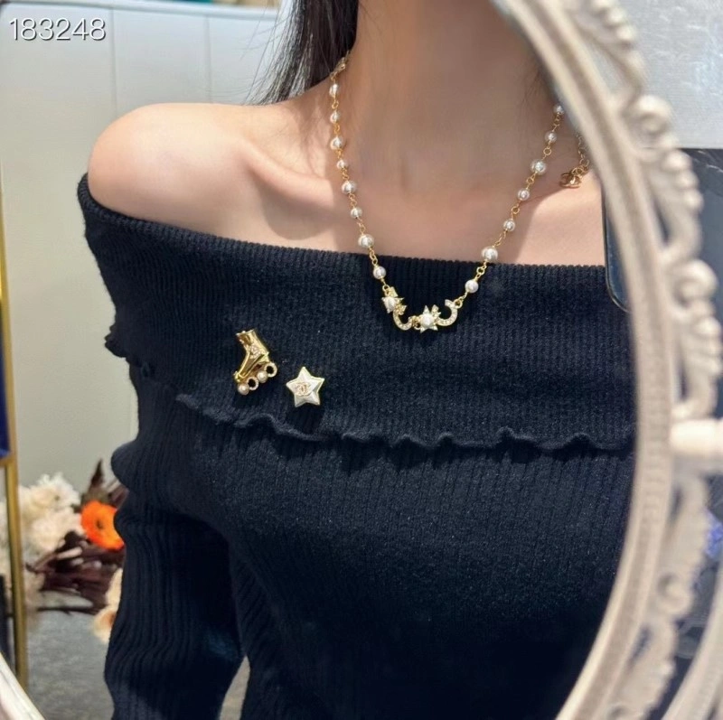 Real Chanel Necklaces