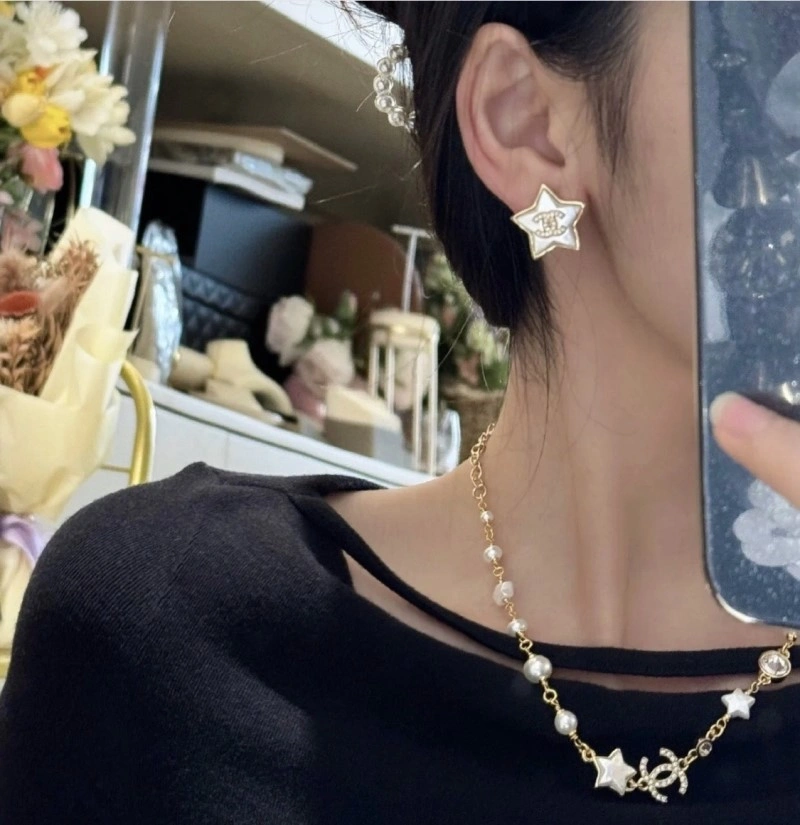 Legit Chanel Necklaces