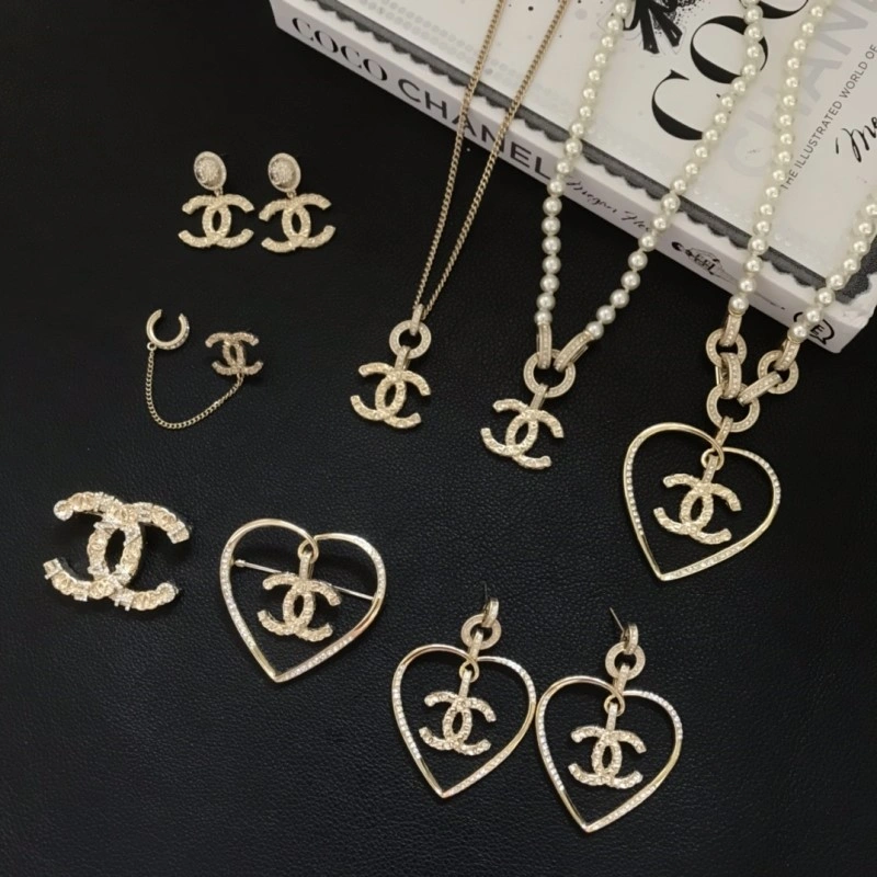 Official Chanel Necklaces