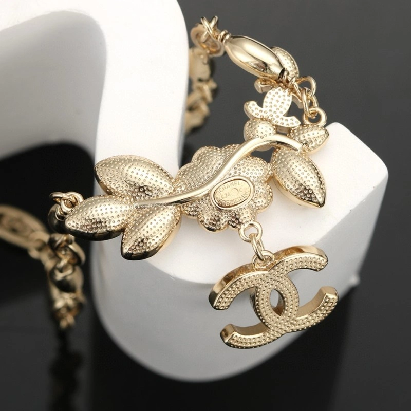 Original Chanel Necklaces