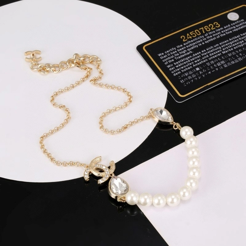 Accurate model Chanel Necklaces