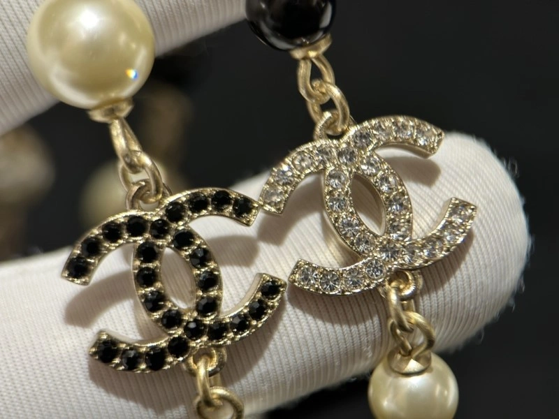 Value-priced Chanel Necklaces