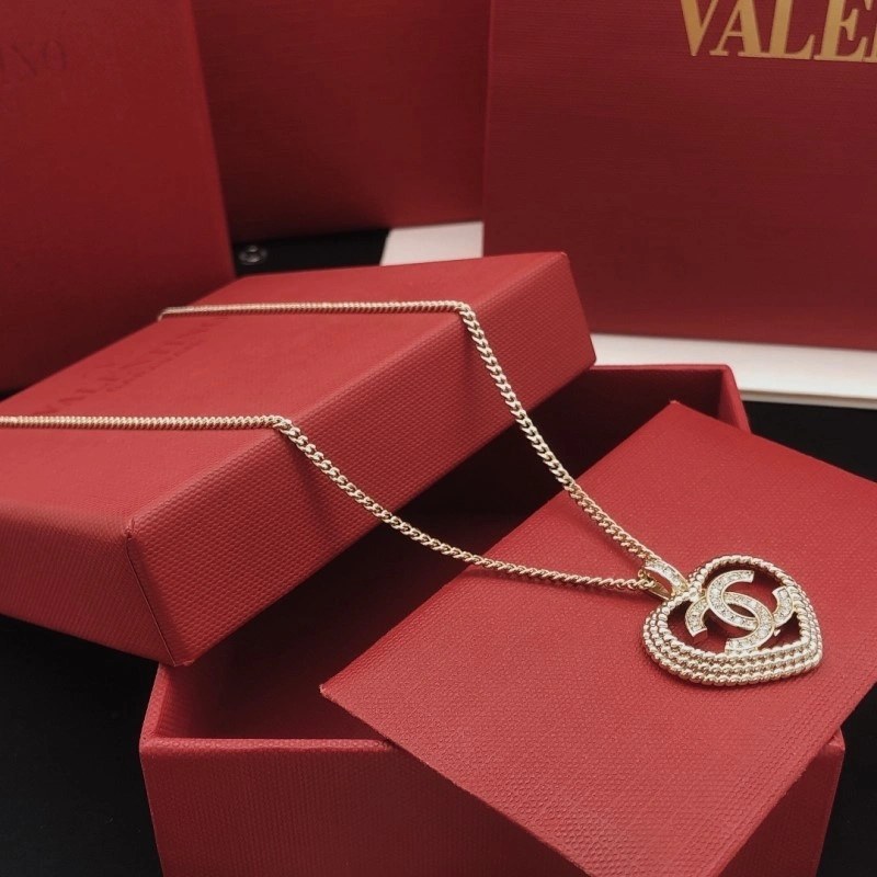 Indistinguishable Chanel Necklaces