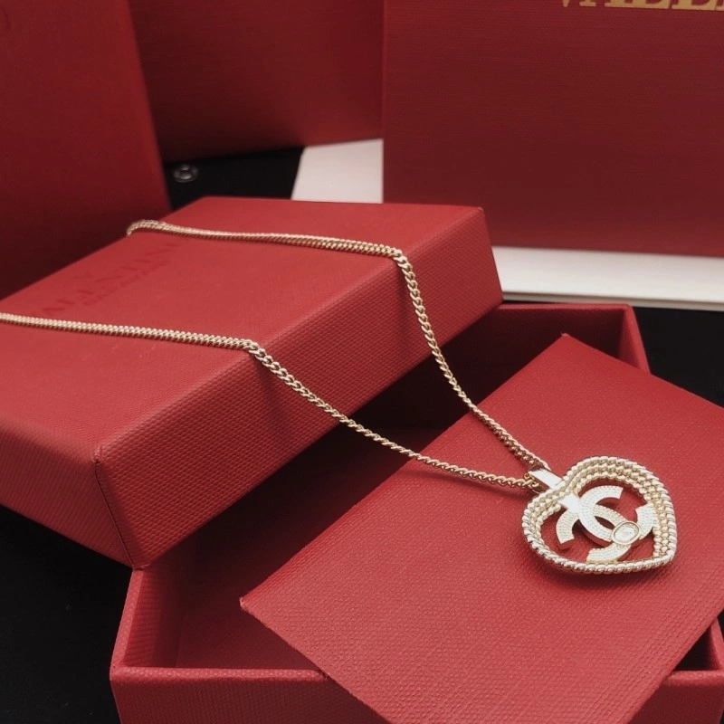 Indistinguishable Chanel Necklaces