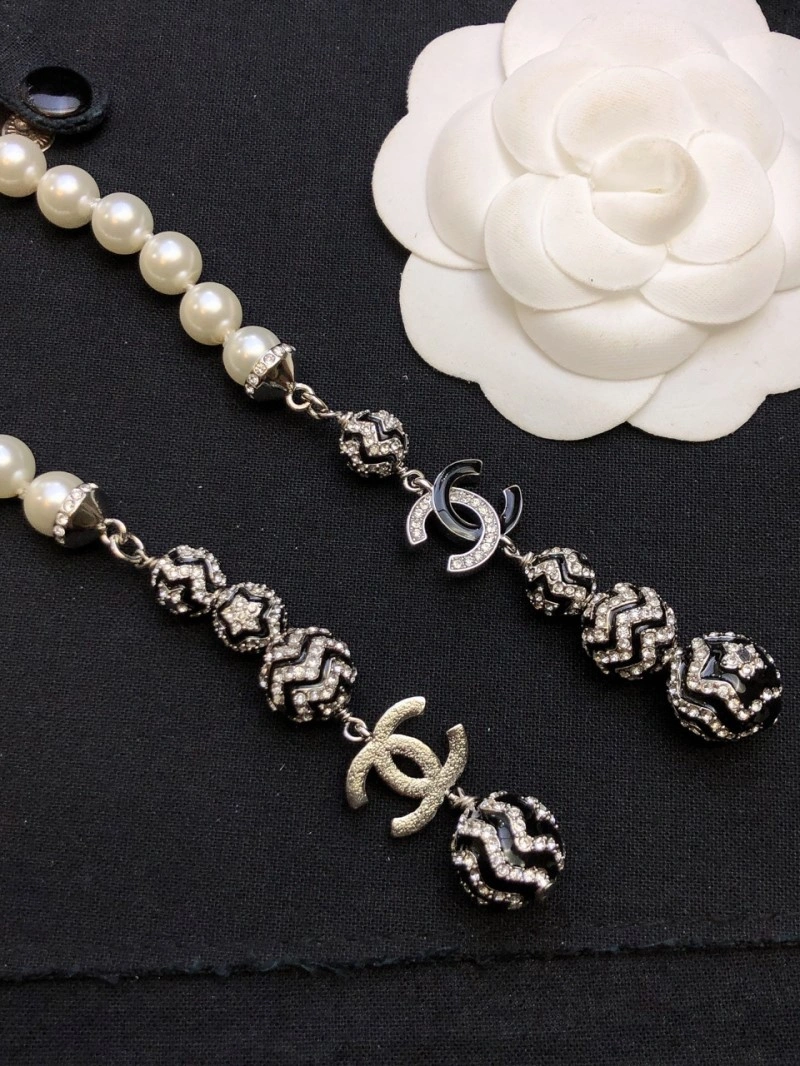 Legit Chanel Necklaces