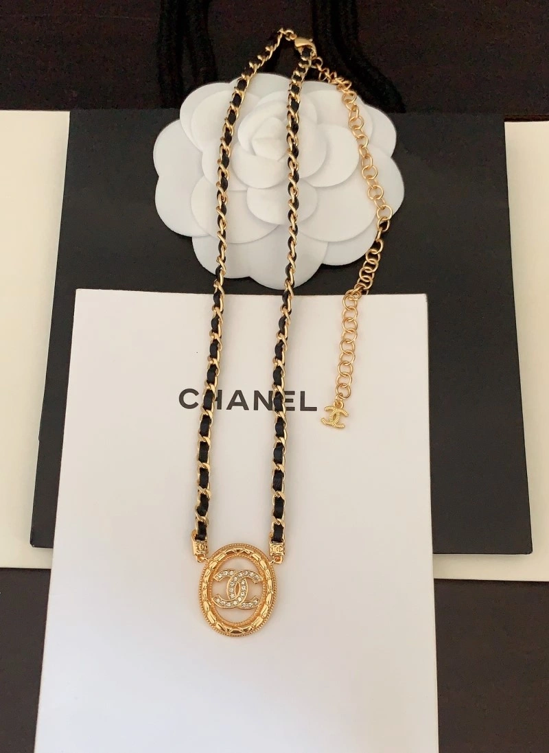 Original Chanel Necklaces