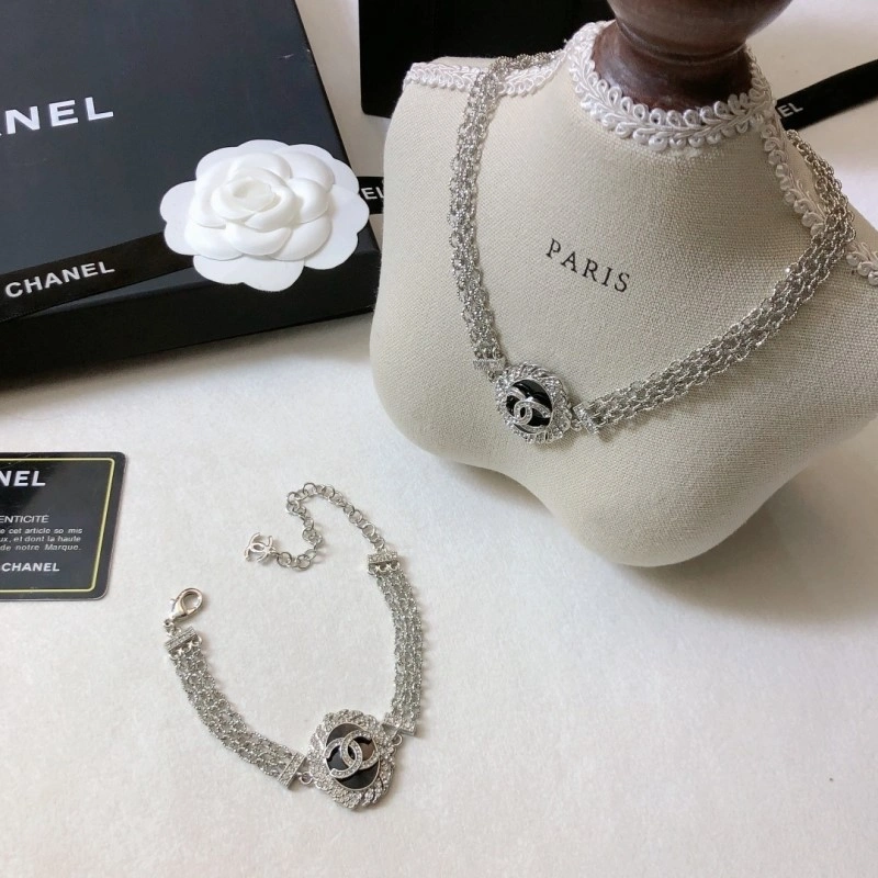 Precise copy Chanel Necklaces
