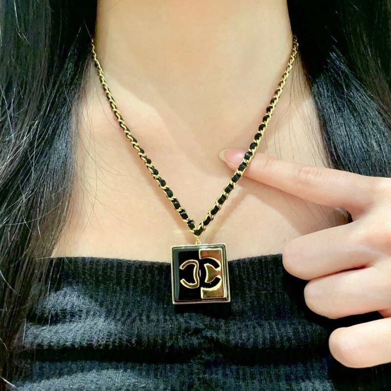 High fidelity Chanel Necklaces
