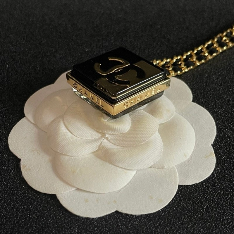 High fidelity Chanel Necklaces