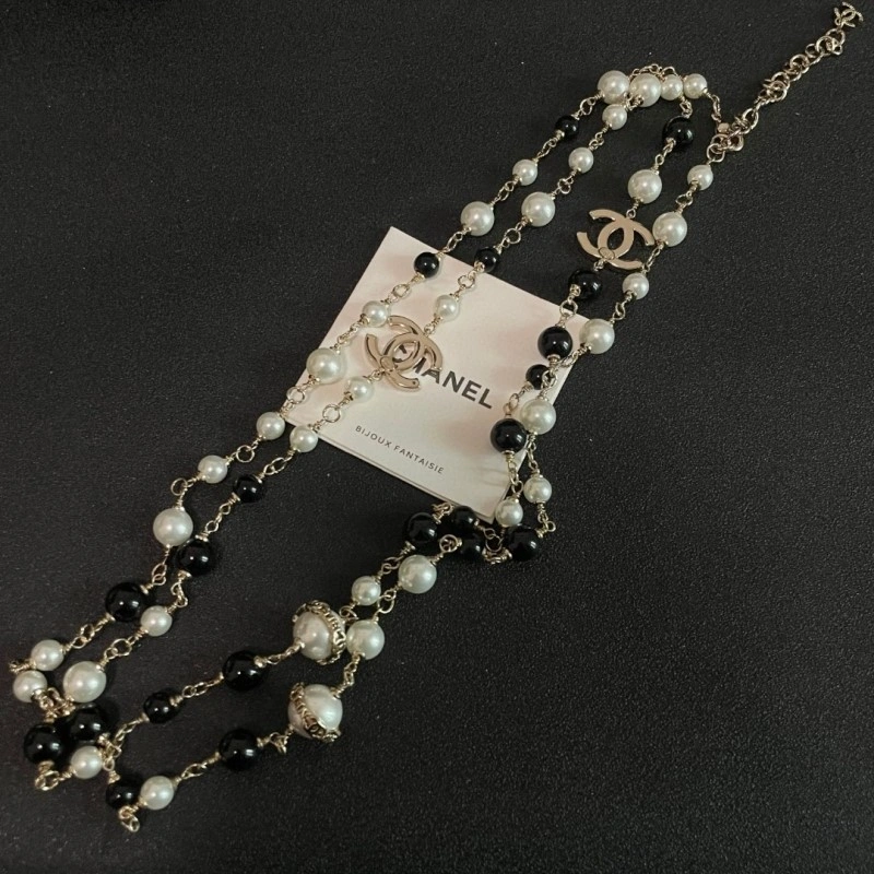 Original Chanel Necklaces