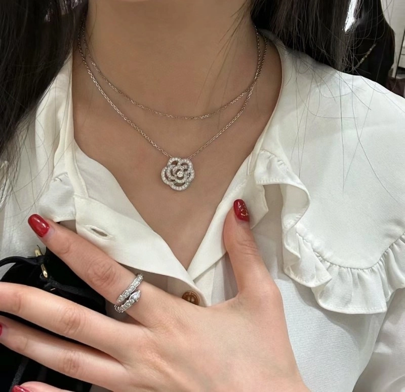Brand-original Chanel Necklaces