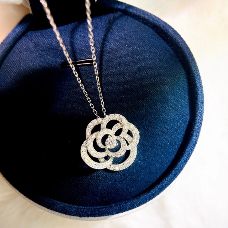 Brand-original Chanel Necklaces