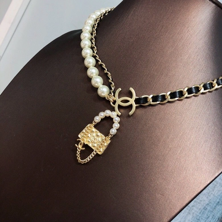 Discounted Chanel Necklaces