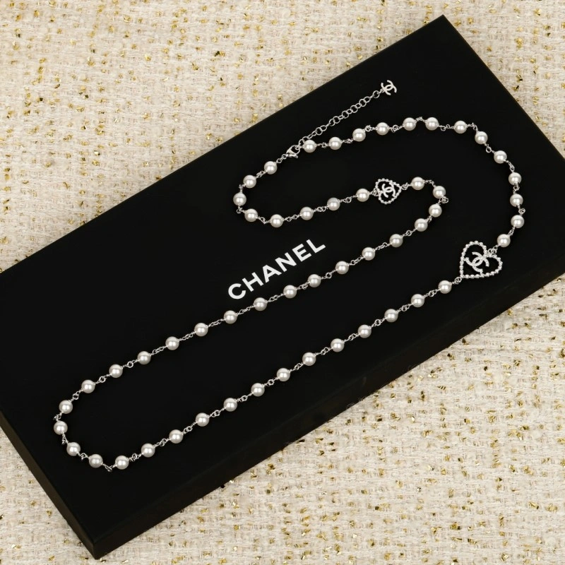 Cut-rate Chanel Necklaces