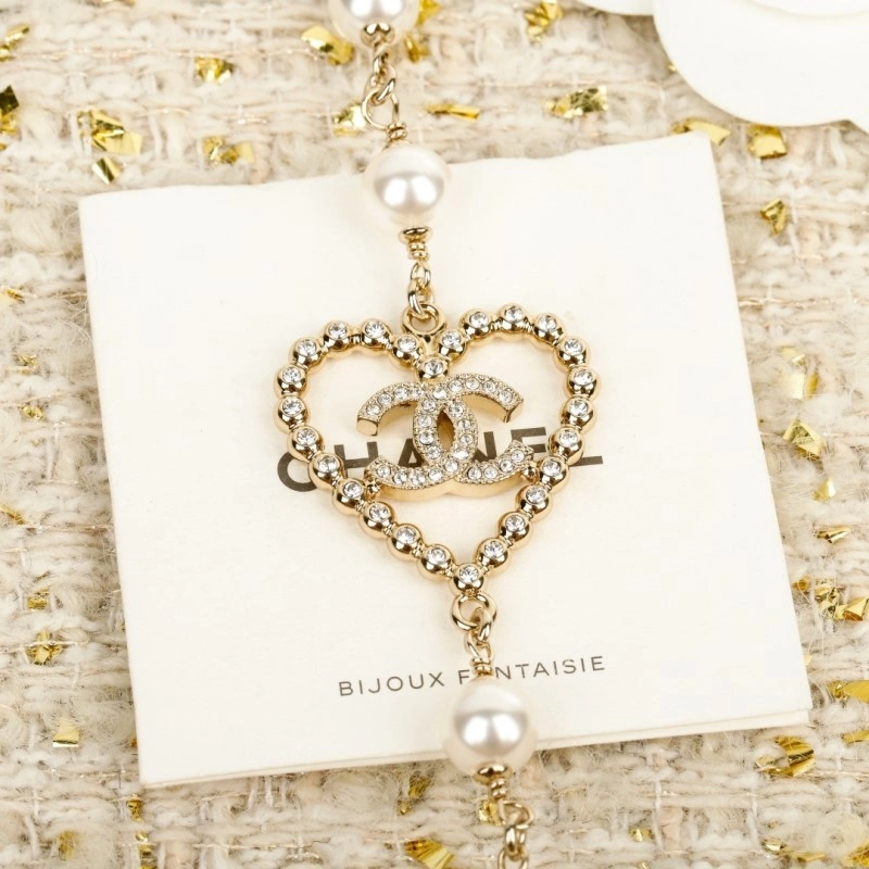 Cut-rate Chanel Necklaces