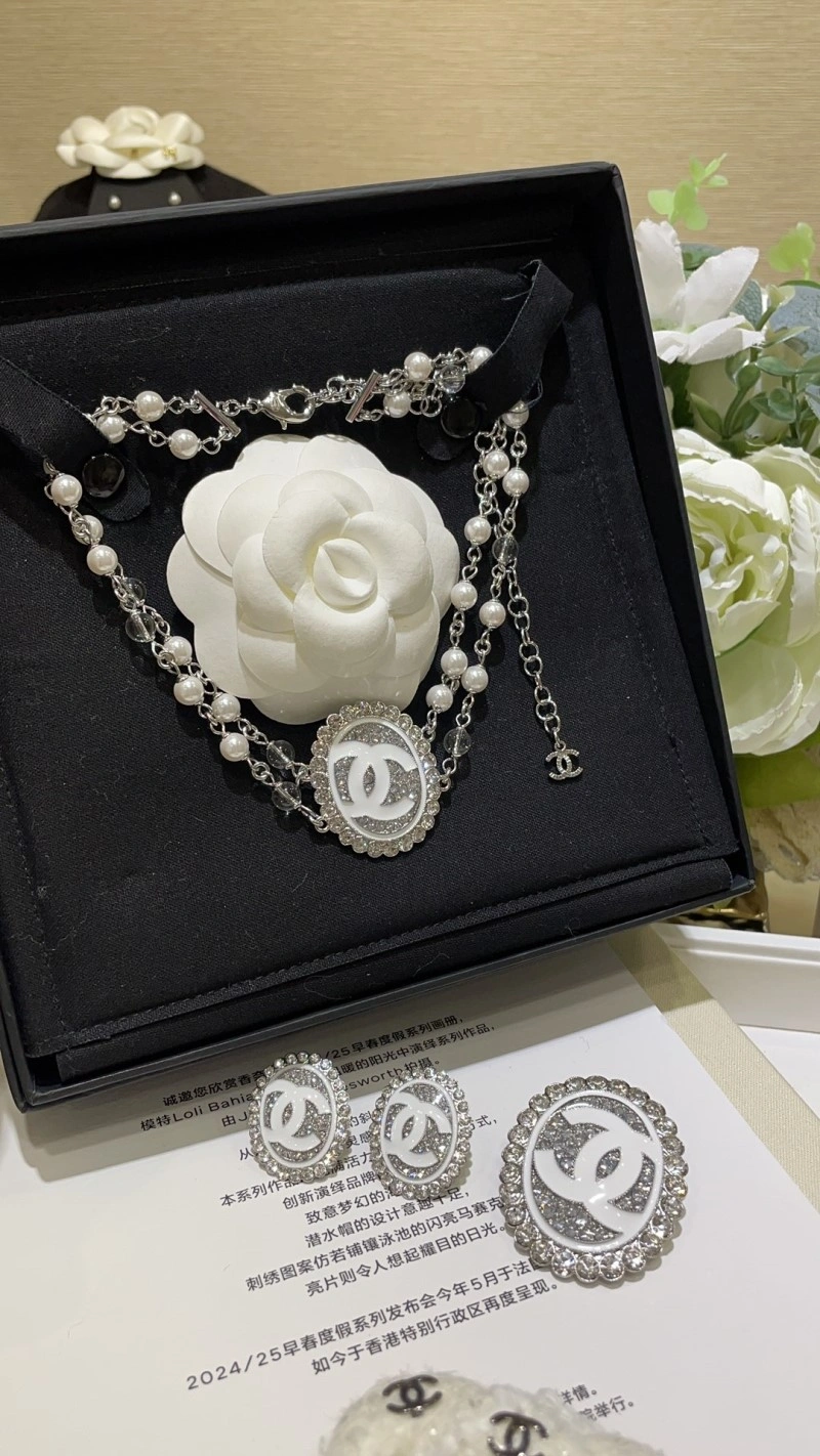 Chanel Necklaces