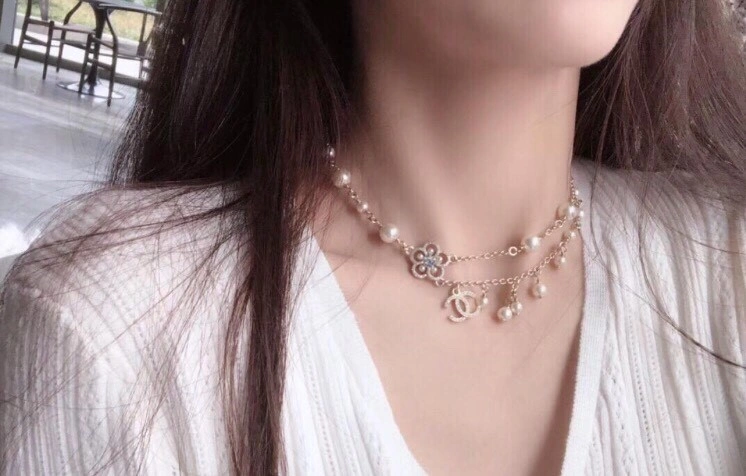 Accurate model Chanel Necklaces
