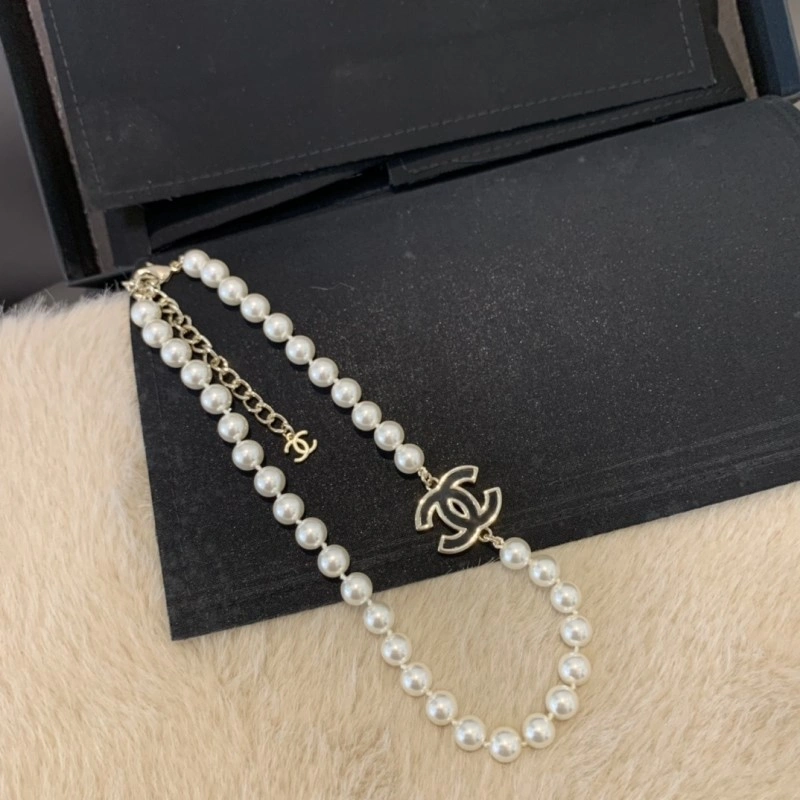 Low-cost Chanel Necklaces