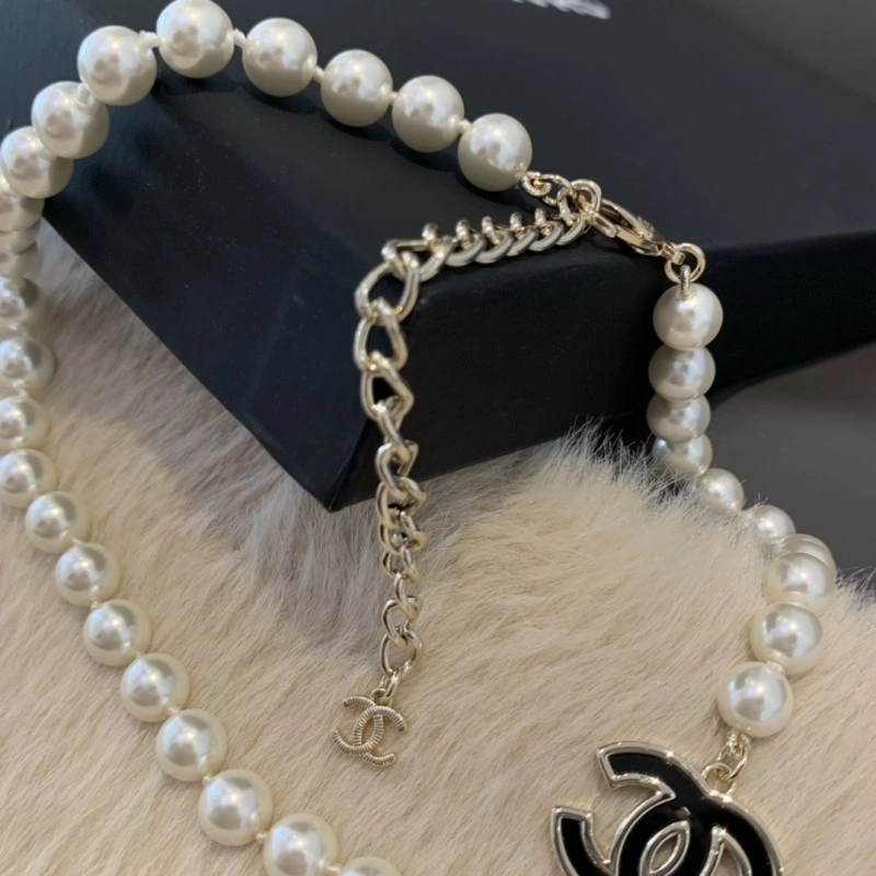 Low-cost Chanel Necklaces
