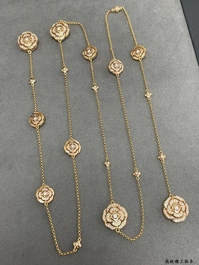 Value-priced Chanel Necklaces