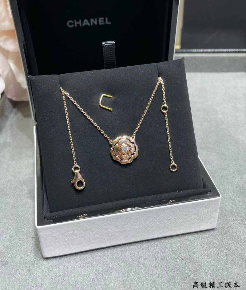 Accurate model Chanel Necklaces