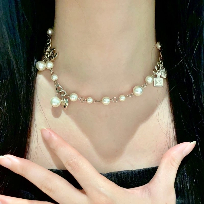 Cut-rate Chanel Necklaces