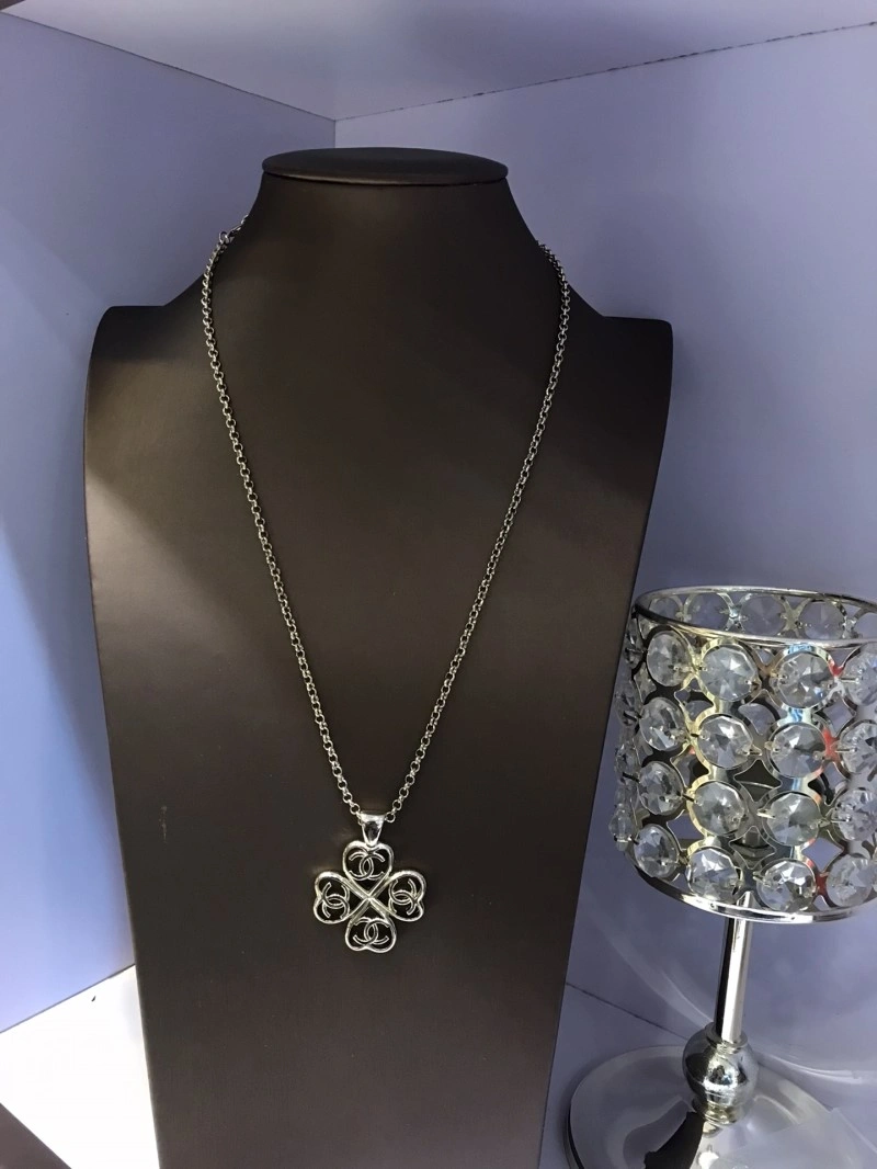 Top match Chanel Necklaces
