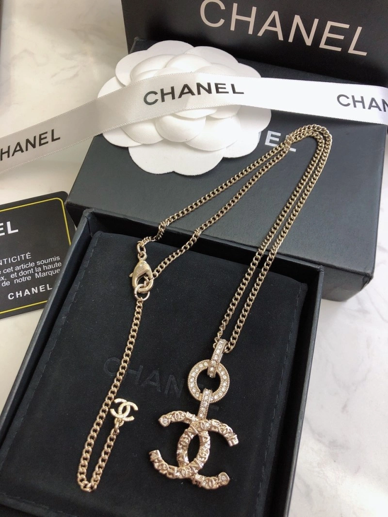 Original Chanel Necklaces
