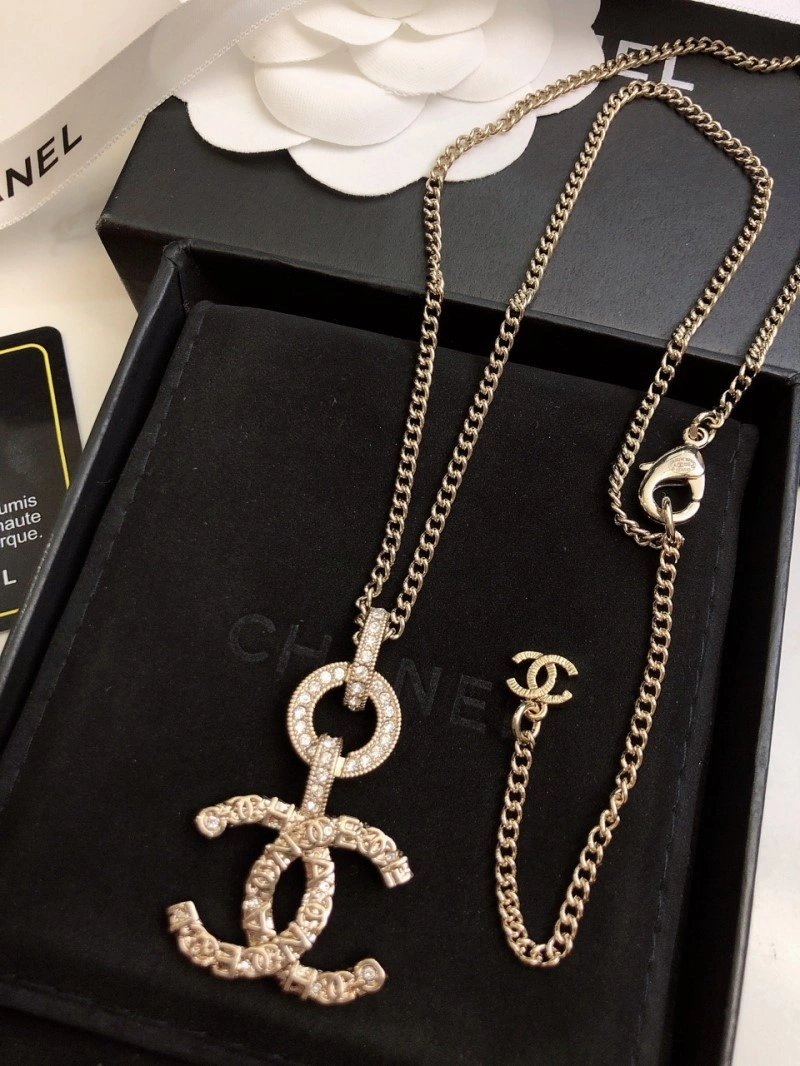 Original Chanel Necklaces