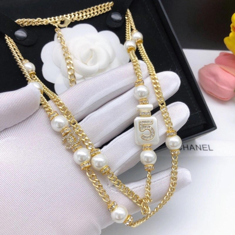Cut-rate Chanel Necklaces