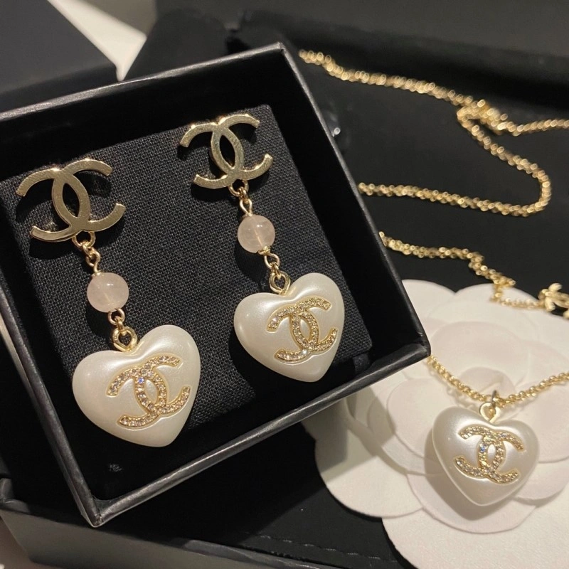 Chanel Necklaces