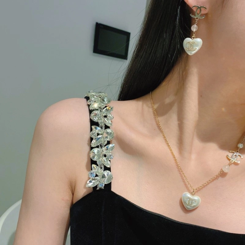 Discounted Chanel Necklaces