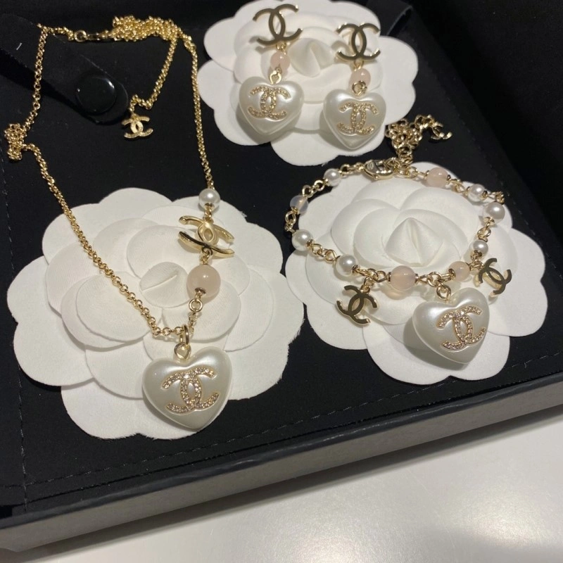 Discounted Chanel Necklaces