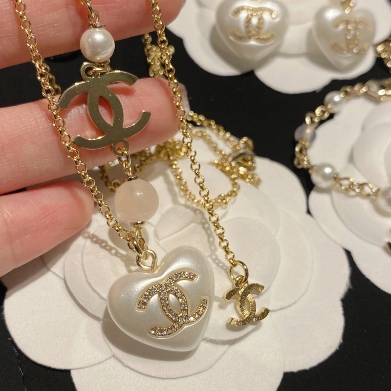 Discounted Chanel Necklaces