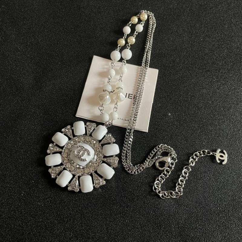 Value-priced Chanel Necklaces