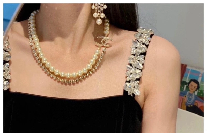Exact replica Chanel Necklaces