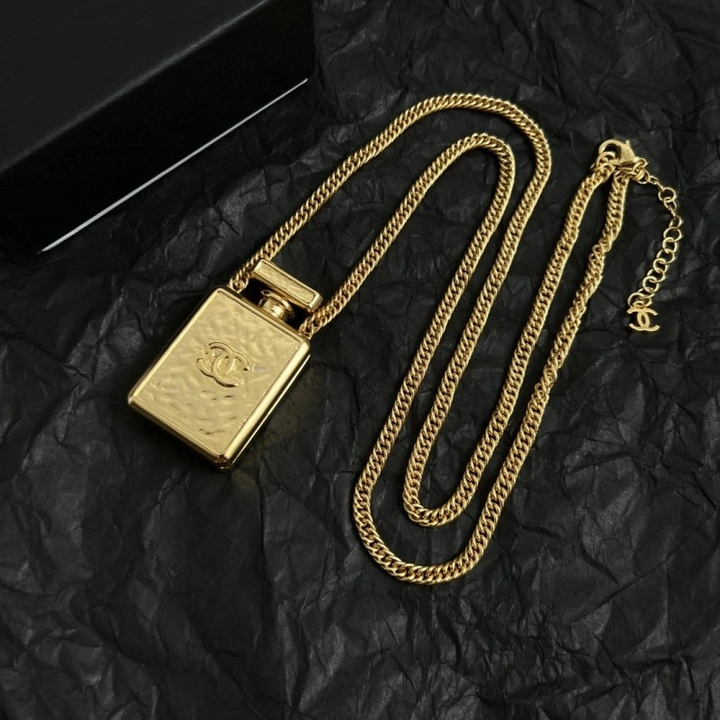 Precise copy Chanel Necklaces