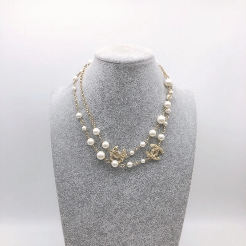 Bargain Chanel Necklaces