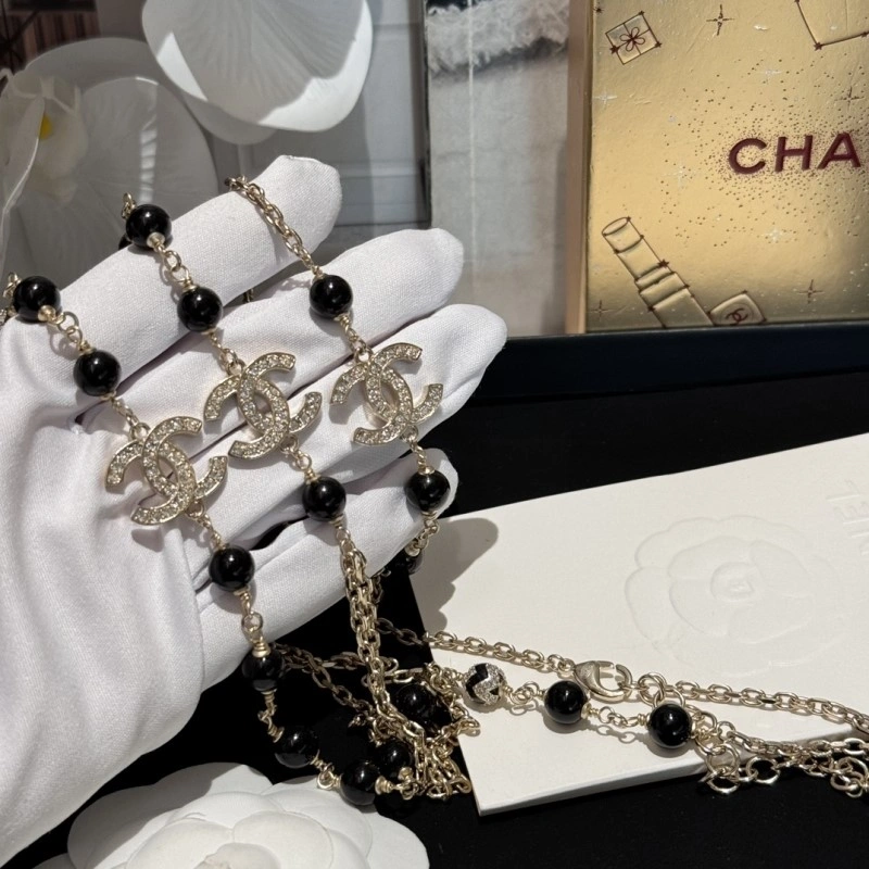 Top match Chanel Necklaces