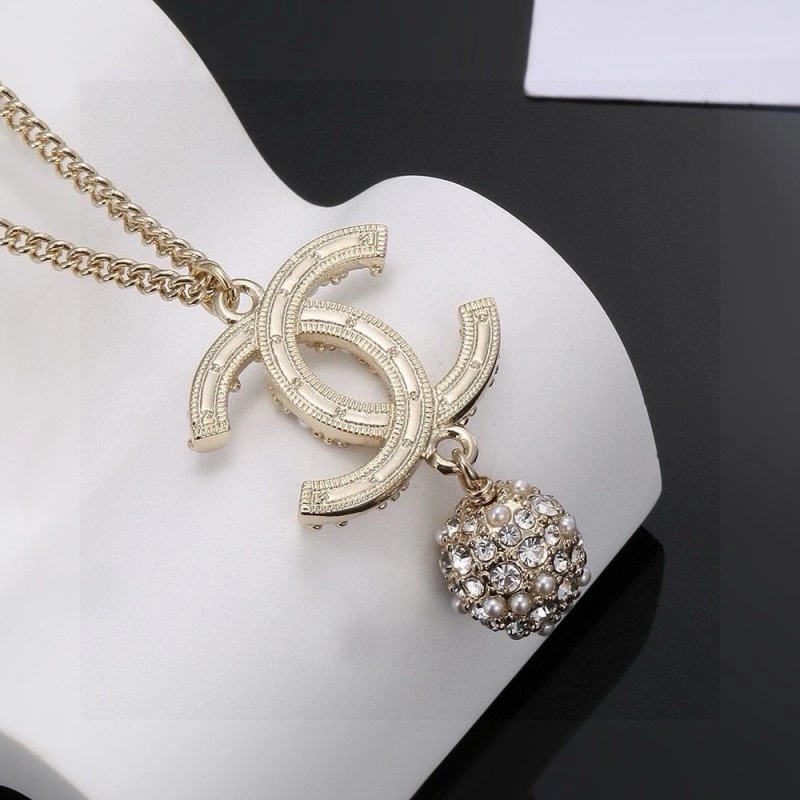Value-priced Chanel Necklaces