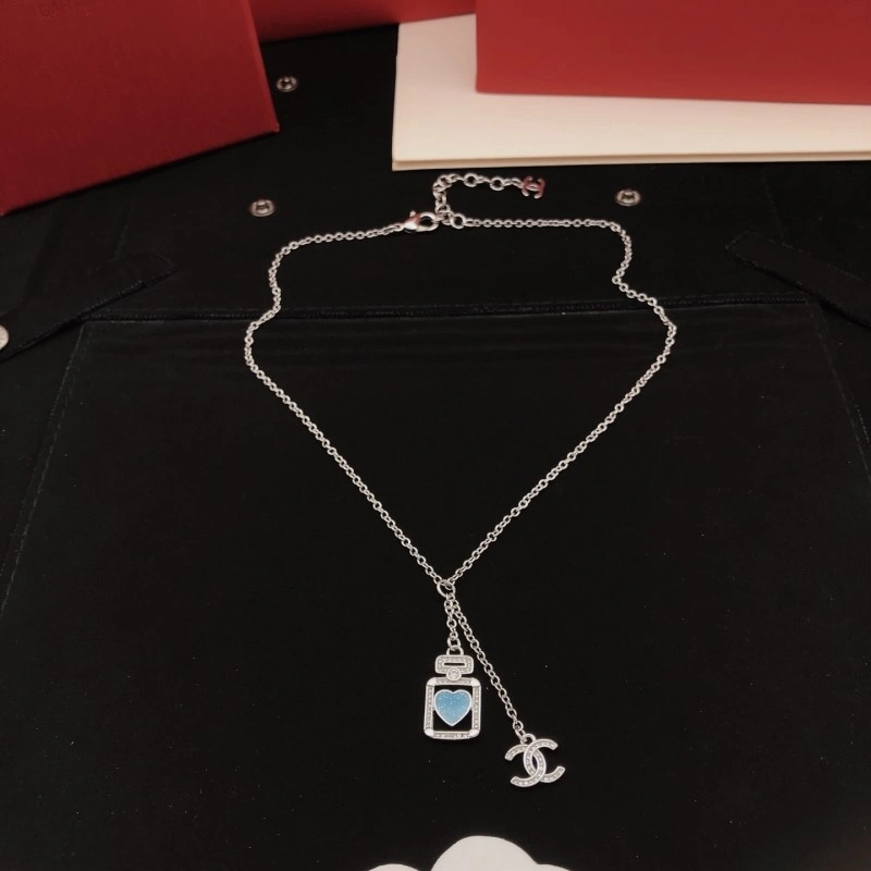 Precise copy Chanel Necklaces