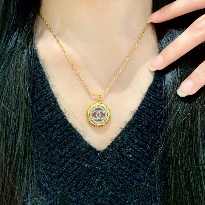 Chanel Necklaces