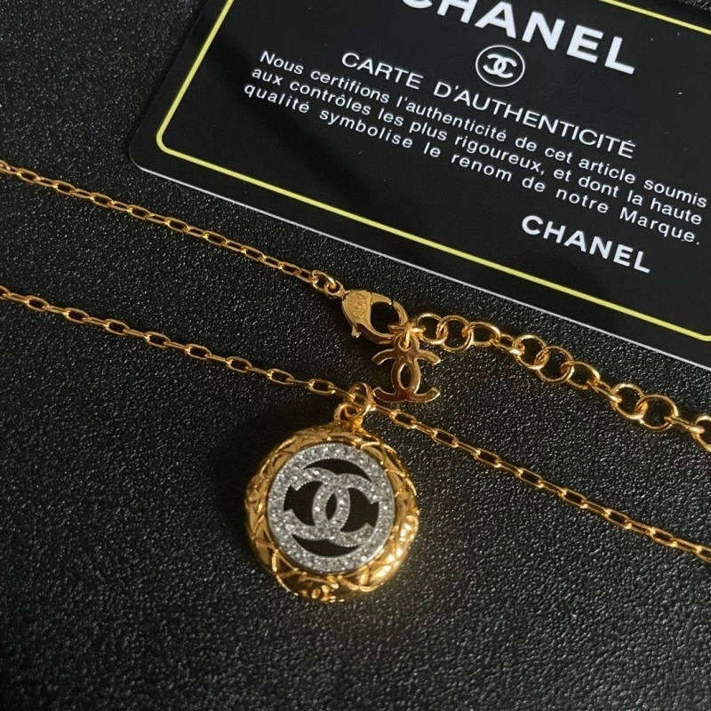 Value-priced Chanel Necklaces
